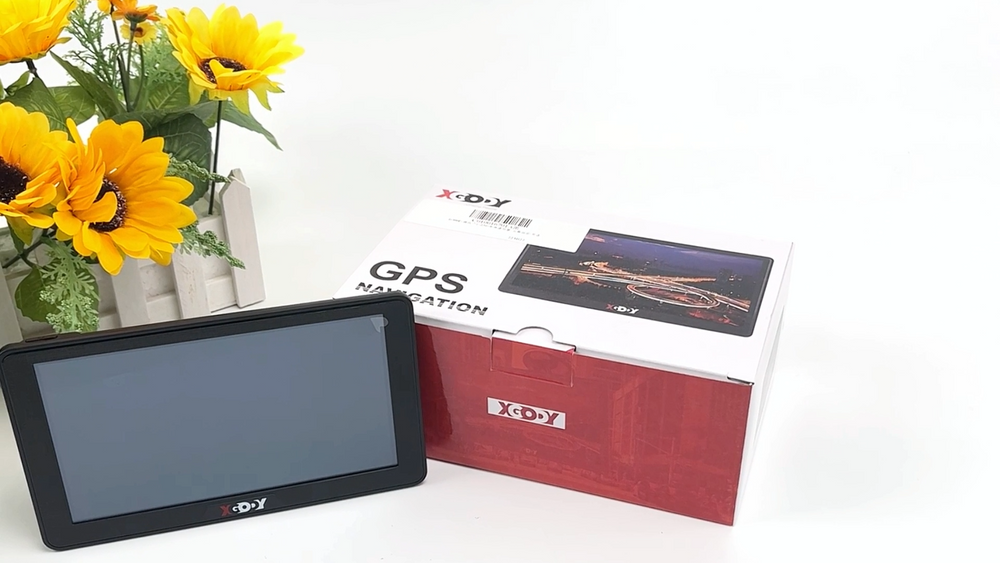 XGODY 7-inch GPS Truck Navigator, Easy Raed Touchscreen Display, Custom ...